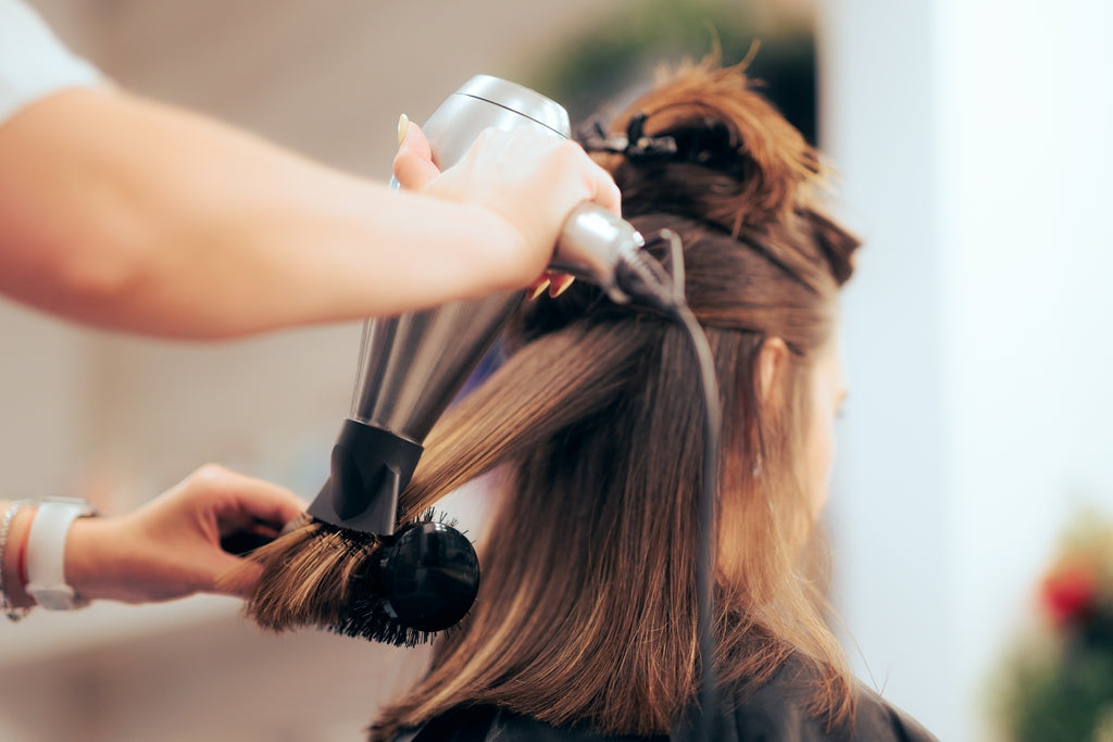 7 Blowout Hair Techniques to Try | ProStylingTools